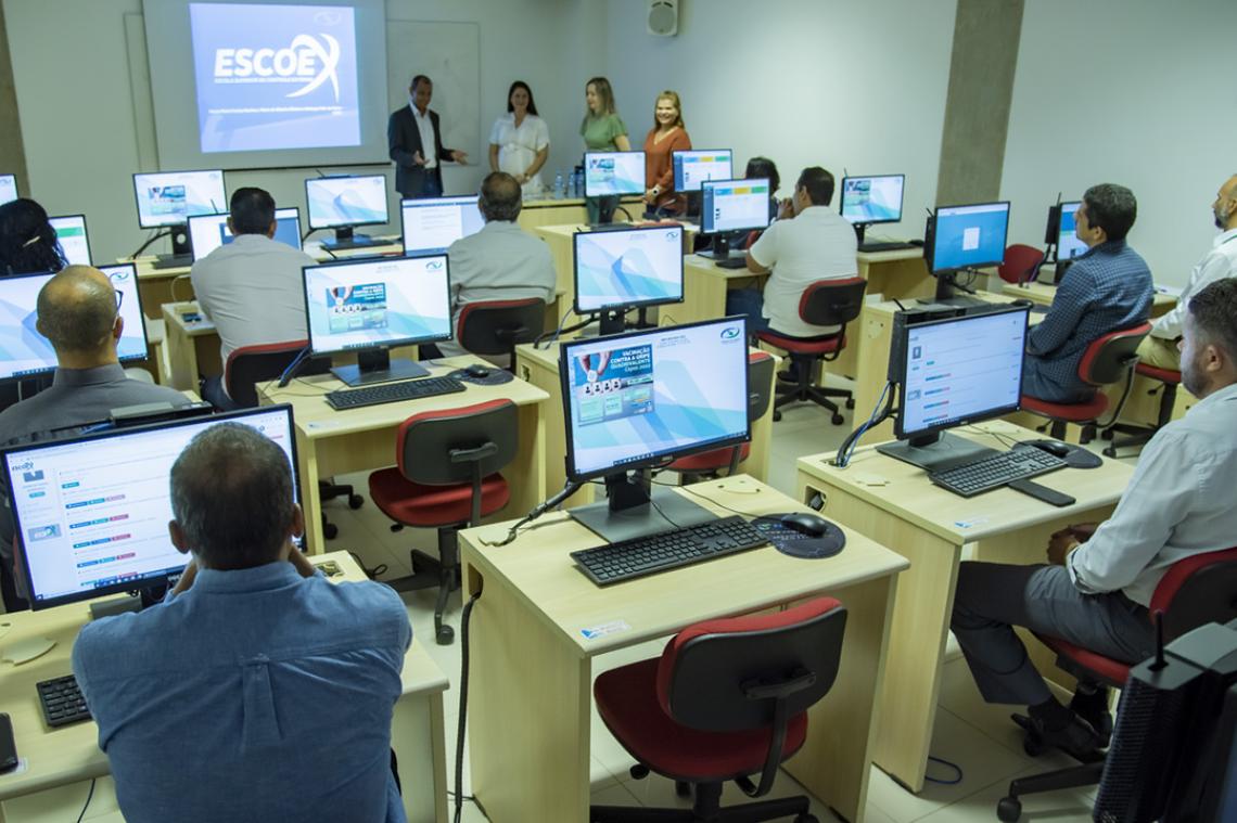 Agentes públicos do TCE-MS aprendem mais sobre as novas ações de ...