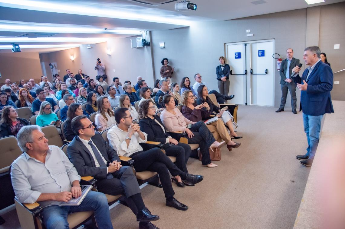 TCE-MS realiza prévia de curso sobre o sistema e-Sfinge com servidores do Governo do Estado